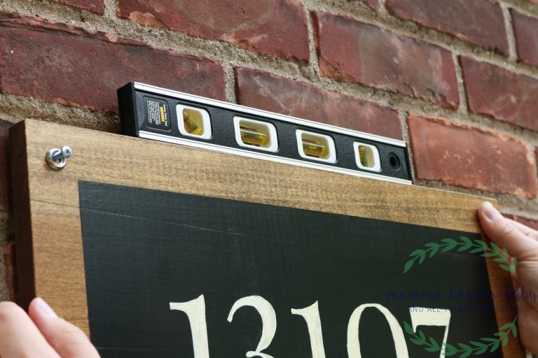 How to make a farmhouse address sign - Momma Hearts Baby